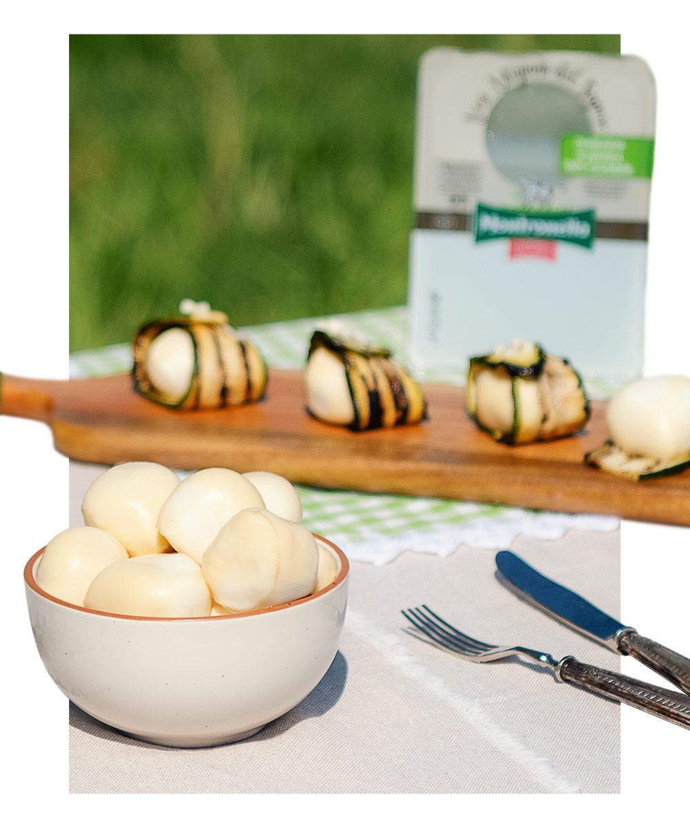 Smoked scamorza cheese bites | Montrone Dairy